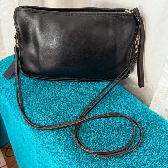 Coach | Bags | Coach 97s Basic Bagzippered Clutch Euc W Orig Hangtag ...